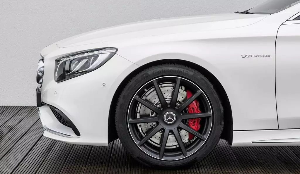 Mercedes S 63 AMG Coupe