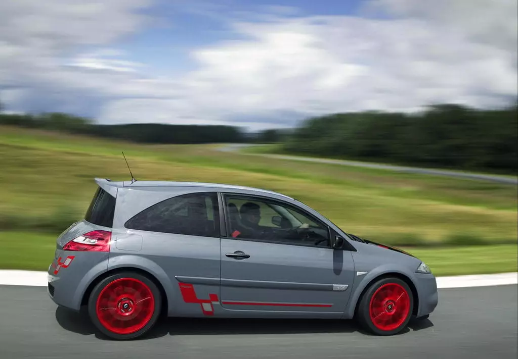 Renault Mégane Renault Sport R26.R: 230 cavalos nascidos para trackdays