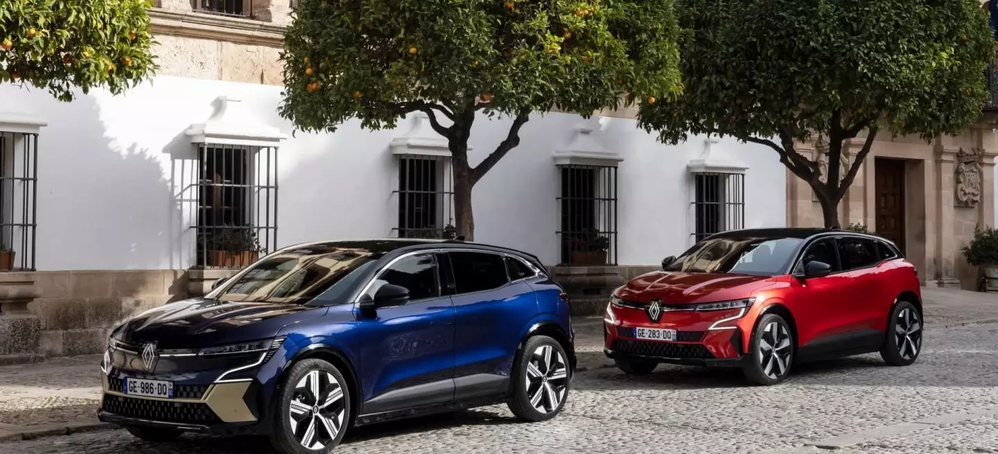 Renault Megane E Tech 2022 01