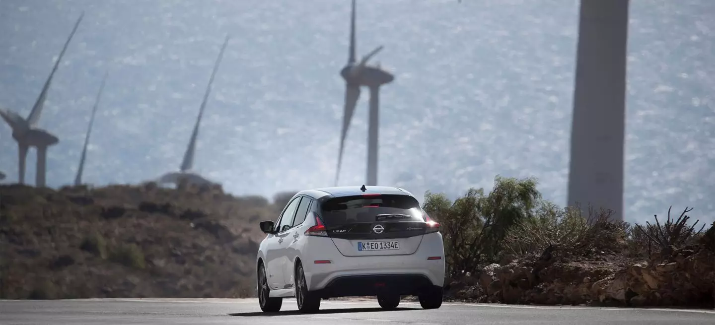 Aeroxeradores de coches eléctricos Nissan Leaf