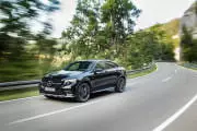 An gabatar da Mercedes-AMG GLC 43 Coupé akan bidiyo: tare da injin biturbo 3.0 V6 da 362 CV na iko 23274_3