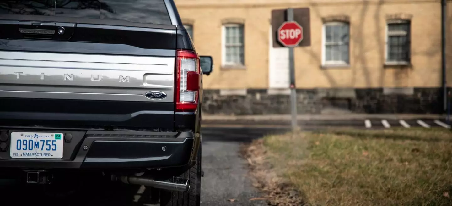 Ford F150 Powerboost 89 synap görüň