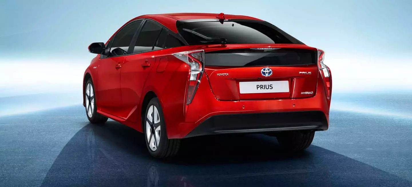 Toyota Prius အသစ်အတွက် စံချိန်တင်ကိန်းဂဏန်းများ- 3.0 l/100 km နှင့် 40% အပူထိရောက်မှု 25124_1