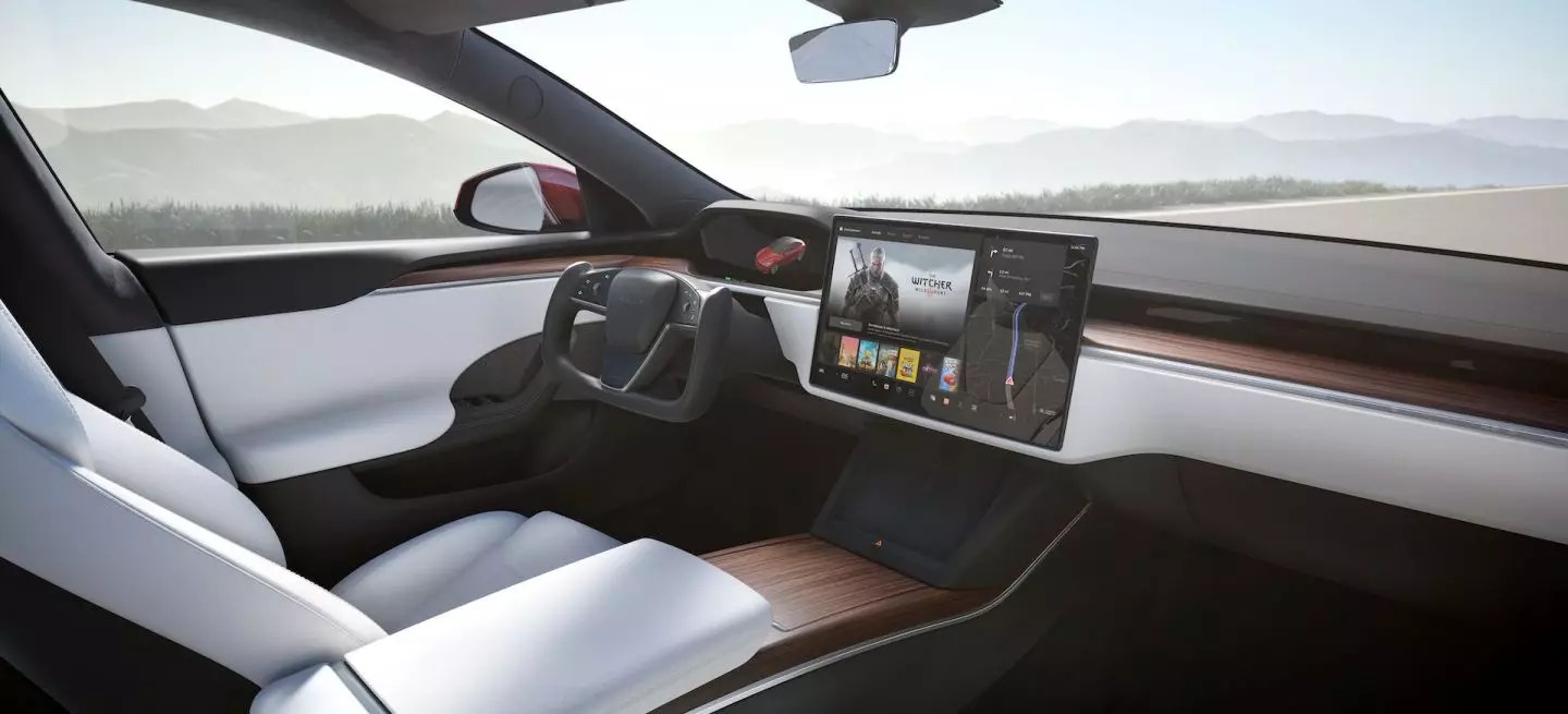 İç Tesla Model S 2022 106