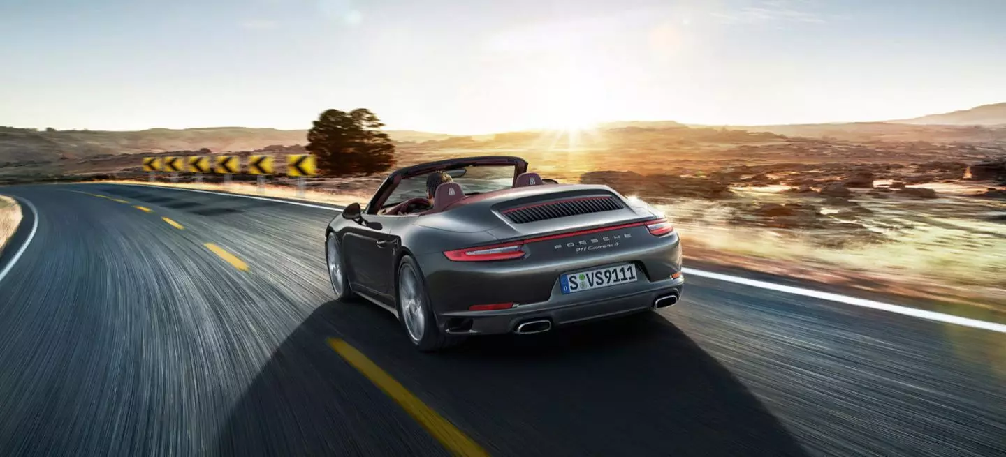 porsche_911_carrera_4_cabriolet_DM_1