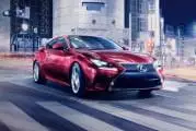 Lexus RC 300h 2015: ĝi estas kupeo, ĝi estas hibrida kaj ĝi estas altkvalita 26762_2