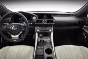 Lexus RC F: o privire asupra tabloului de bord digital și a sunetului motorului său V8 29094_6