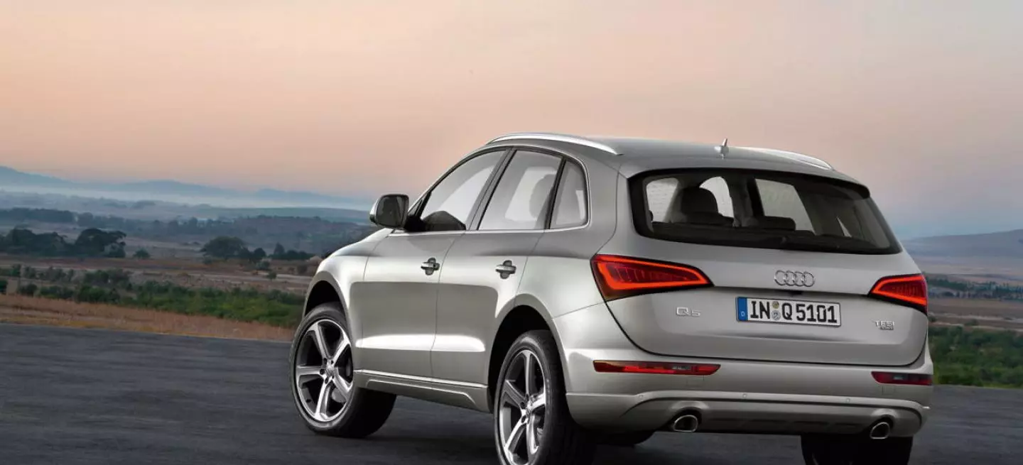 audi-q5-2012-05