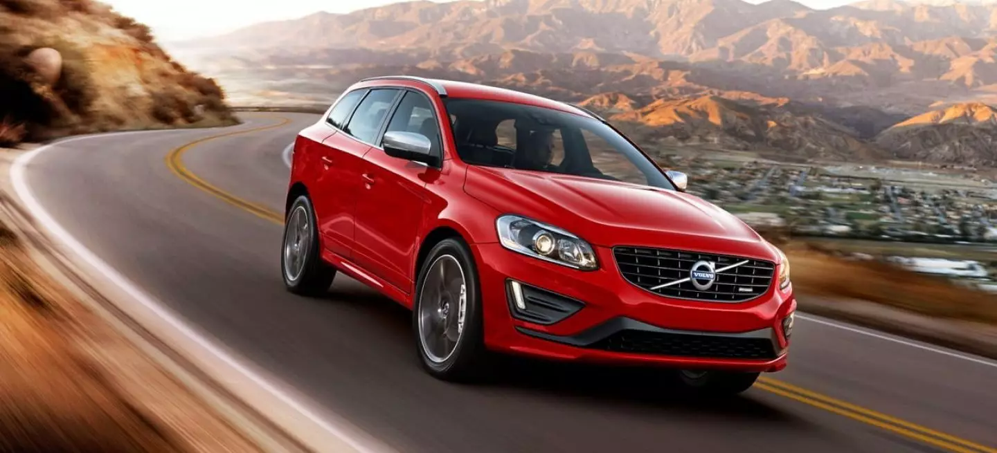 Volvo_XC60_2014_1280px-008