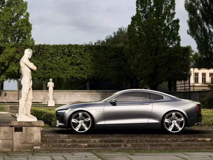 Retorno Concept Coupe