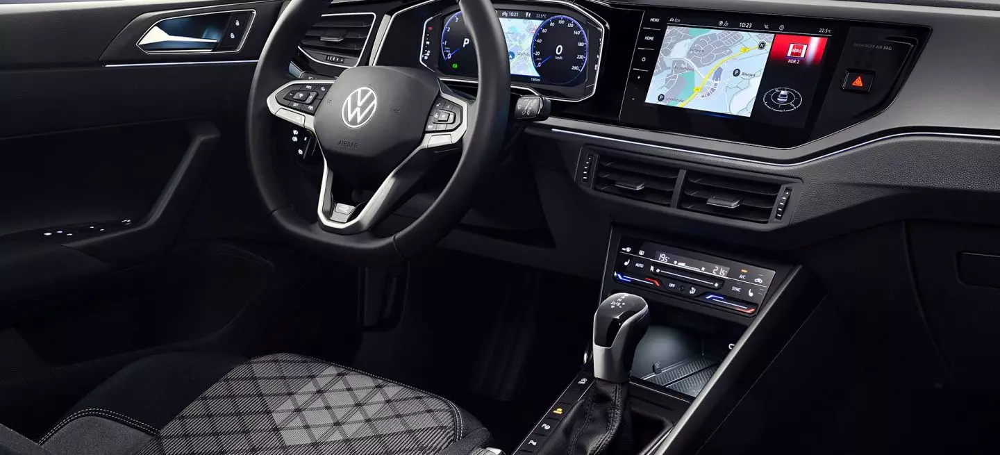 Volkswagen Taigo 2022 Interior 02