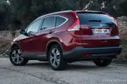 Honda CR-V: Test fan de 2.2 i-DTEC 4x4 mei 150 hp. In flugger SUV op 'e dyk, mar noflik en robúst derôf 30787_10