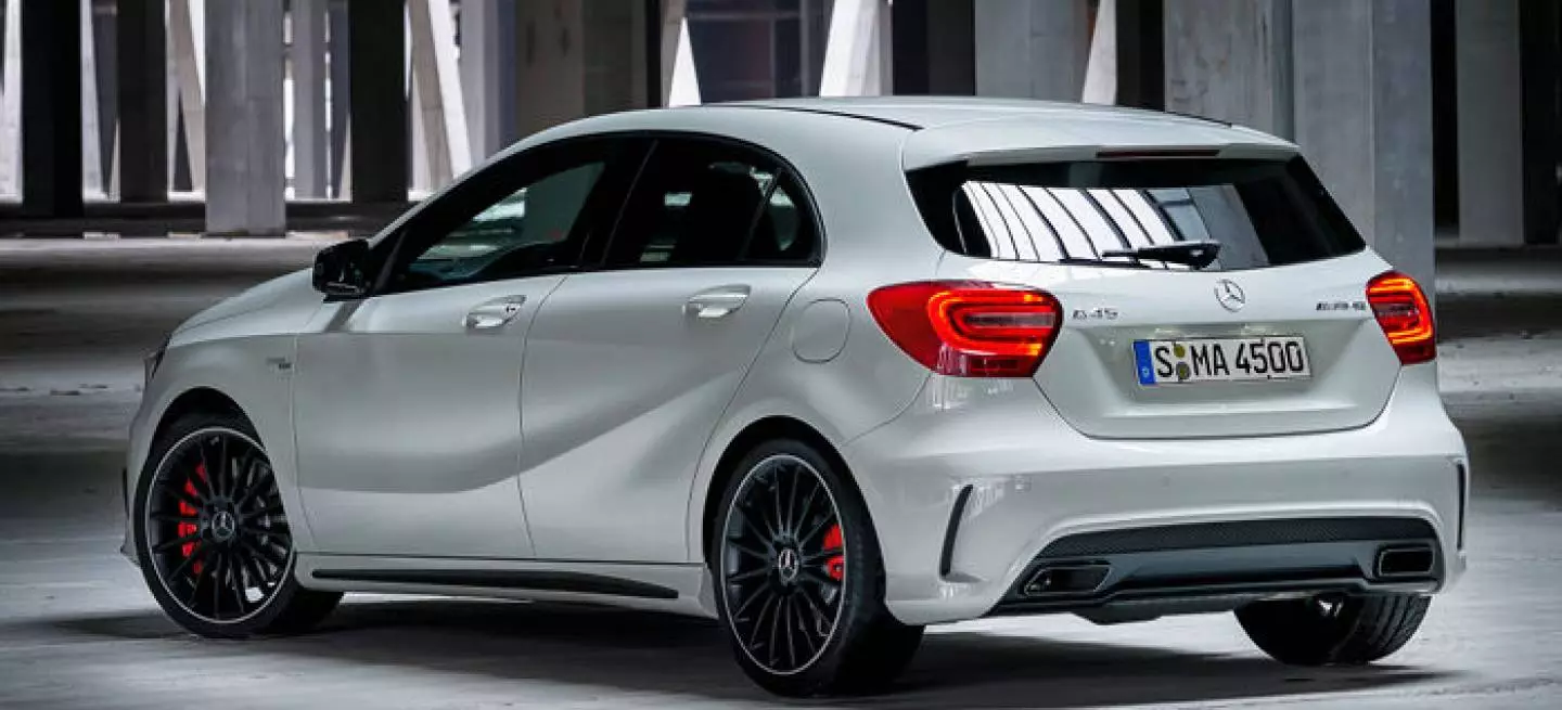 Mercedes A 45 AMG: yn Sbaen o 54,750 ewro 30791_20