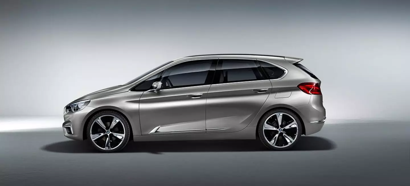 bmw-concept-active-tourer-16