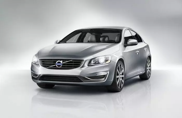 Volvo S60 D4 163 hp Kinect ittestjat