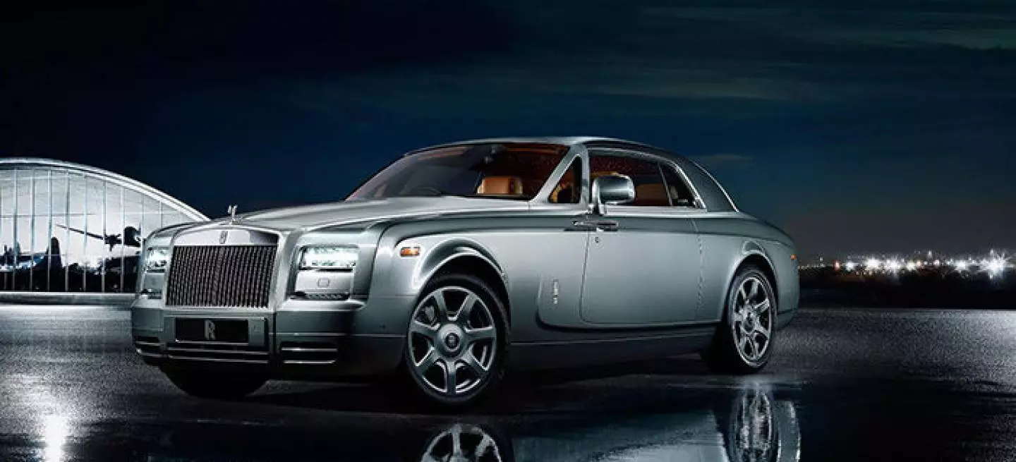 D'fhéadfadh Rolls-Royce a bheith ag smaoineamh ar a raon a leathnú le roadster agus SUV 31544_1