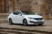 起亚 Optima Hybrid：西班牙 34,705 欧元起 32519_5