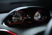 Peugeot 208 GTI Парижда булачак: Clio RS калтырасын 33441_11