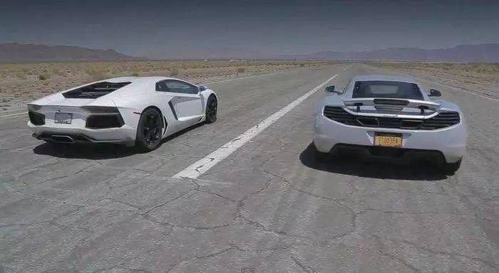 Drag race to the top: Bugatti Veyron Grand Sport against Lamborghini Aventador and other supercars 33862_2