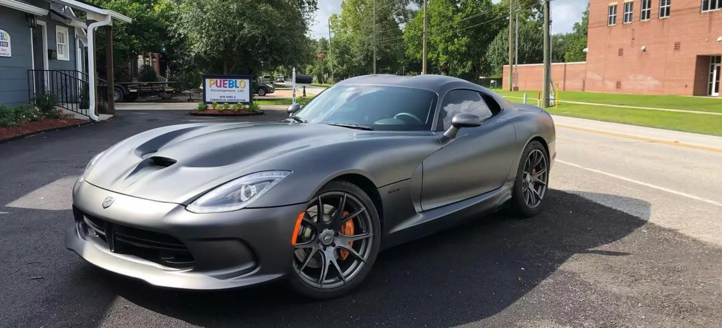 Dodge Viper Mesa ၀၁