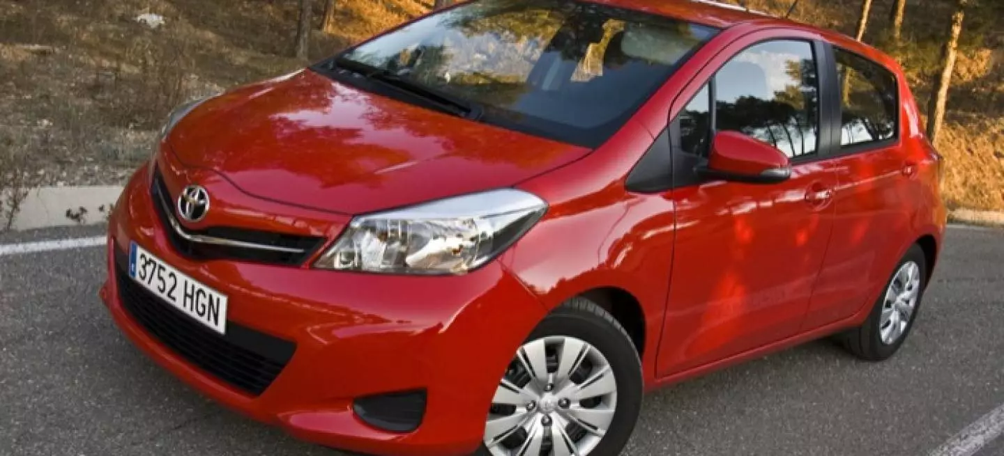 Toyota Yaris 1.0 VVTI 테스트(II) 다이내믹 3기통 엔진 34359_1