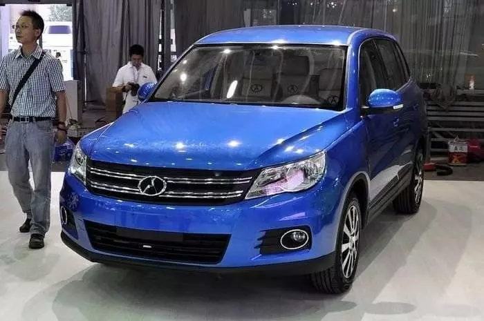 Yema Auto, or the cheeky Chinese copy of Infiniti, Audi and Volkswagen