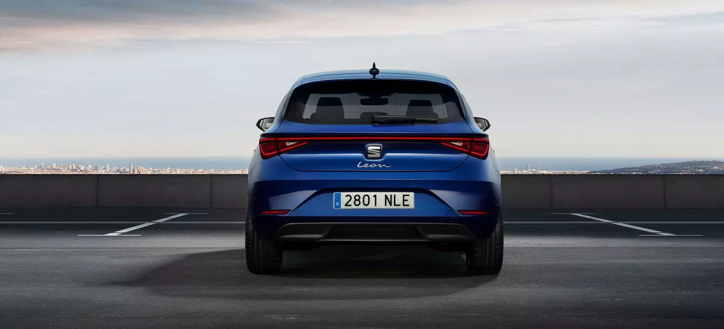 Seat Leon 2020 Xcellence Blue Mystery Blue 01