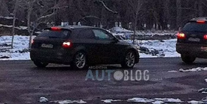 O novo Audi A3, caçado na Argentina