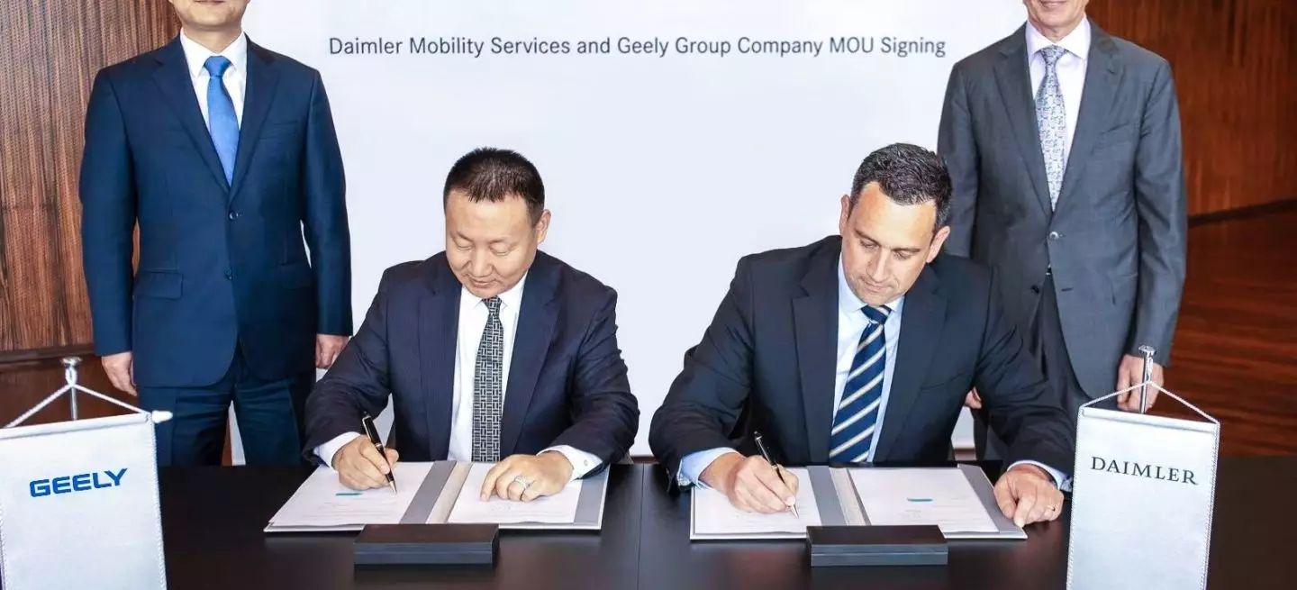 Daimler Mobility Services Und Geely Group Company Gründen Joint Venture Für Premium Ride Hailing ჩინეთში Daimler Mobility Services და Geely Group კომპანია ქმნიან Premium Ride Hailing ერთობლივ საწარმოს ჩინეთში