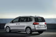 Volkswagen Sharan 4Motion, Touareg 3.0 V6 TDI 245 ат көче һәм 2011 елда күбрәк яңалыклар 37155_4