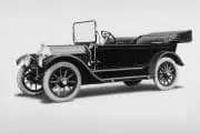 100 jaar se ontwerp by Chevrolet deur sy modelle (II) 37231_6