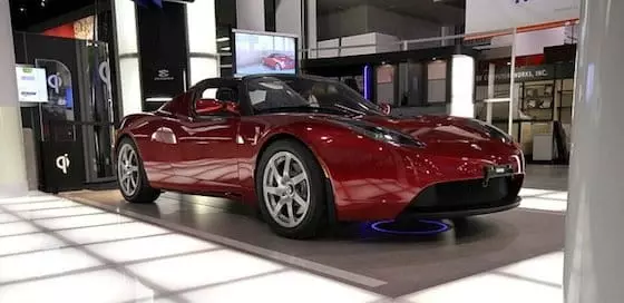 e-kopplad Tesla Roadster