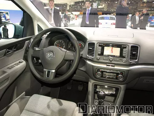 Женевадағы Volkswagen Sharan