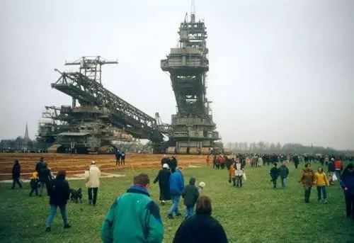 Bagger 288, o vehículo máis grande do planeta