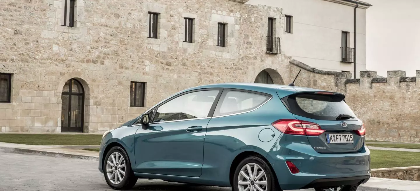 Пешниҳоди Ford Fiesta Март 2021 01