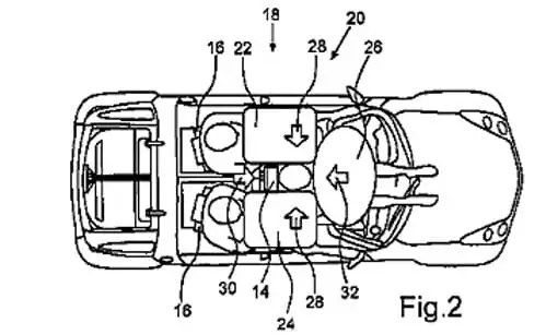 Uch o'rindiqli Smart uchun patent