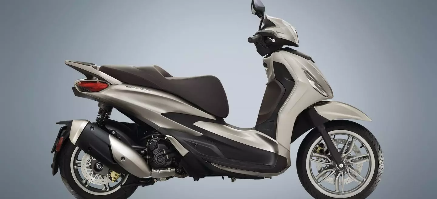 Skuter Motosikal Piaggio Beverly 300 Hpe 2