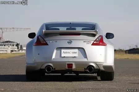 Nissan 370Z Nismo, tinuod nga mga litrato sa kalibutan