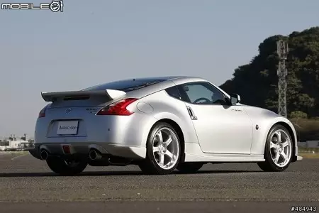 Nissan 370Z Nismo, tinuod nga mga litrato sa kalibutan