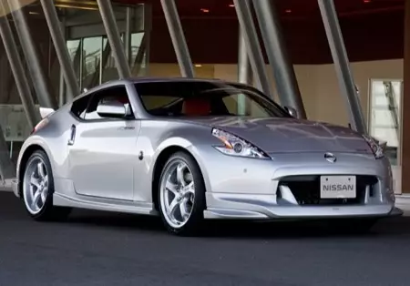 Nissan 370Z Nismo, tinuod nga mga litrato sa kalibutan