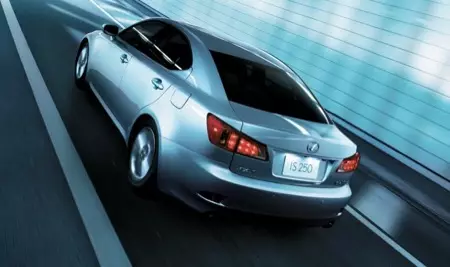 Lexus IS 2009