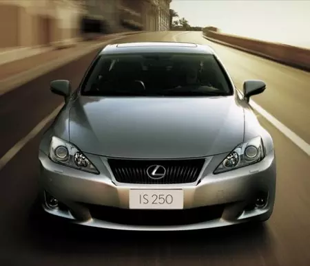 Lexus IS 2009