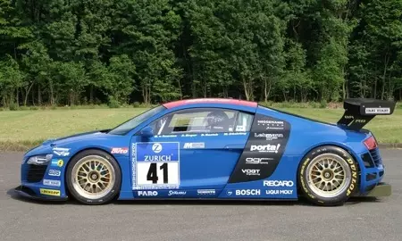 Audi R8 konkurrence om at storme Nürburgring