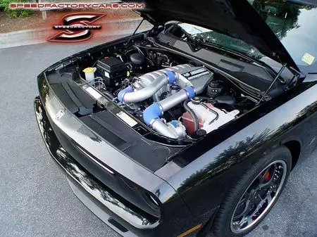 Speedfactory Dodge Challenger SRT8, premières modifications pour la Muscle Car