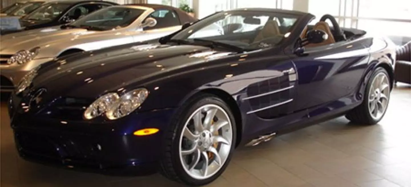 Ang Mercedes SLR McLaren Roadster nga gibaligya sa eBay, nga adunay bug-os nga gallery sa litrato 45637_1