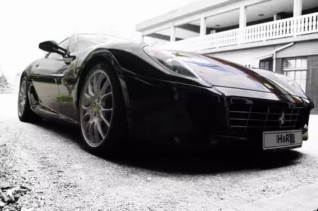 Ferrari 599 GTB Fiorano H&R, kemewahan kanggo tetep ing lemah