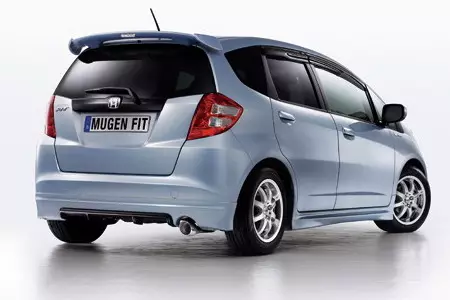 Honda Jazz nou cu kituri de tuning Mugen