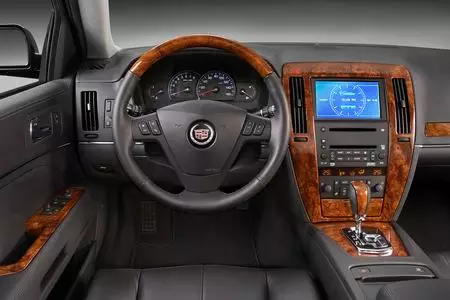 Cadillac DTS, XLR ve STS'nin platin versiyonları