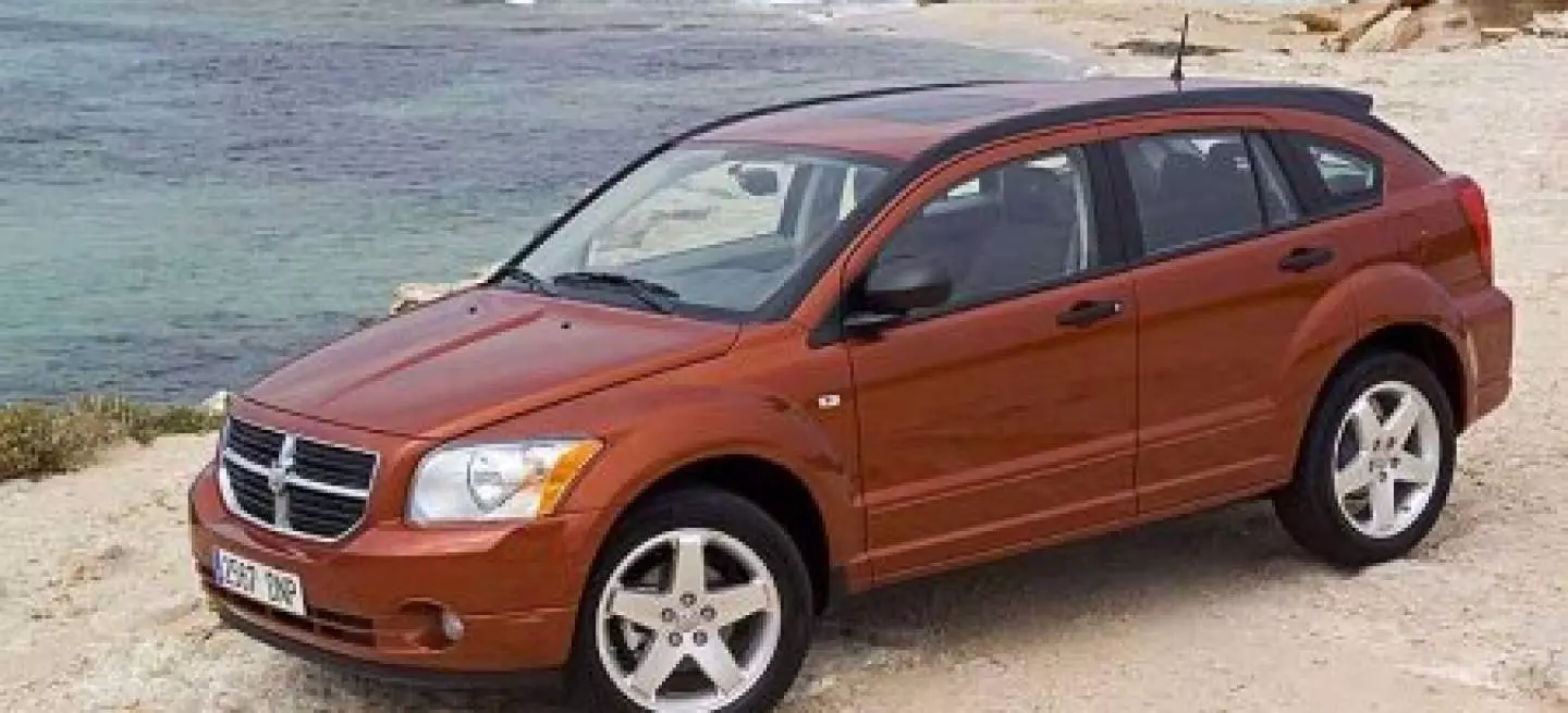 Американски компактен офроудър: Dodge Caliber 47814_1