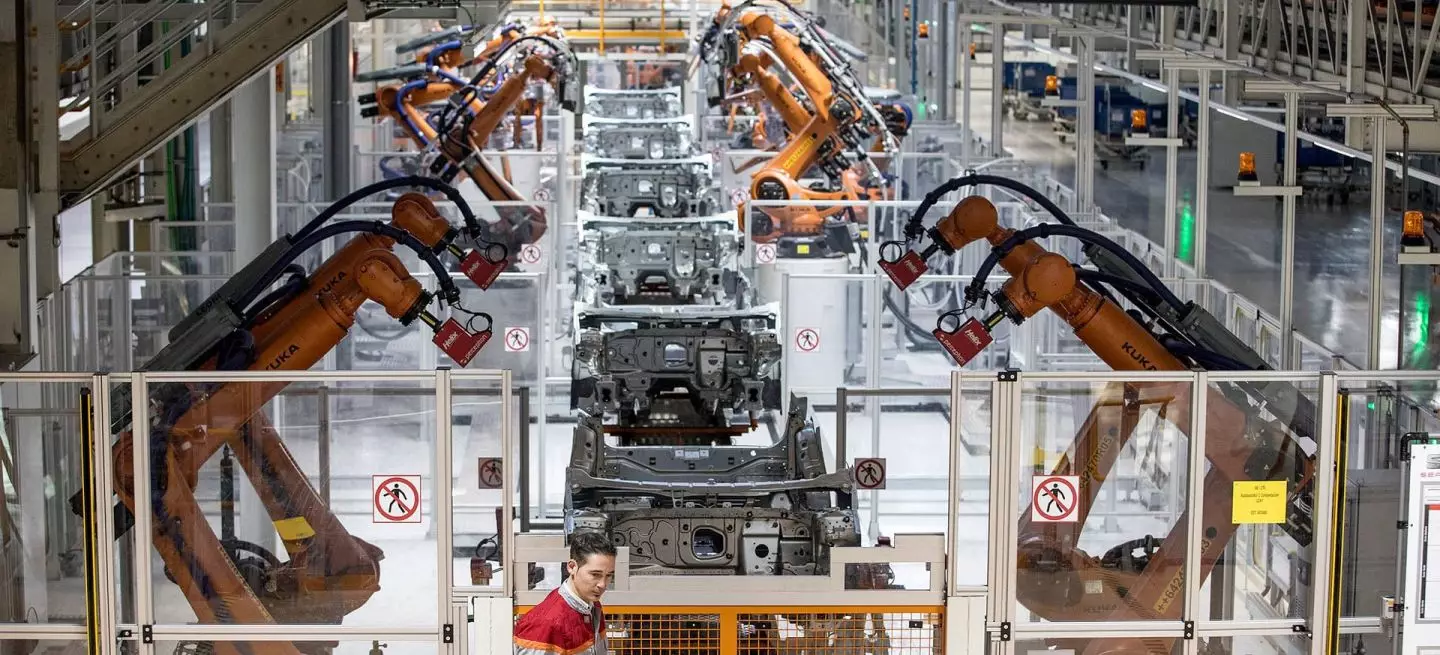 Seat Martorell Manufactures Robots